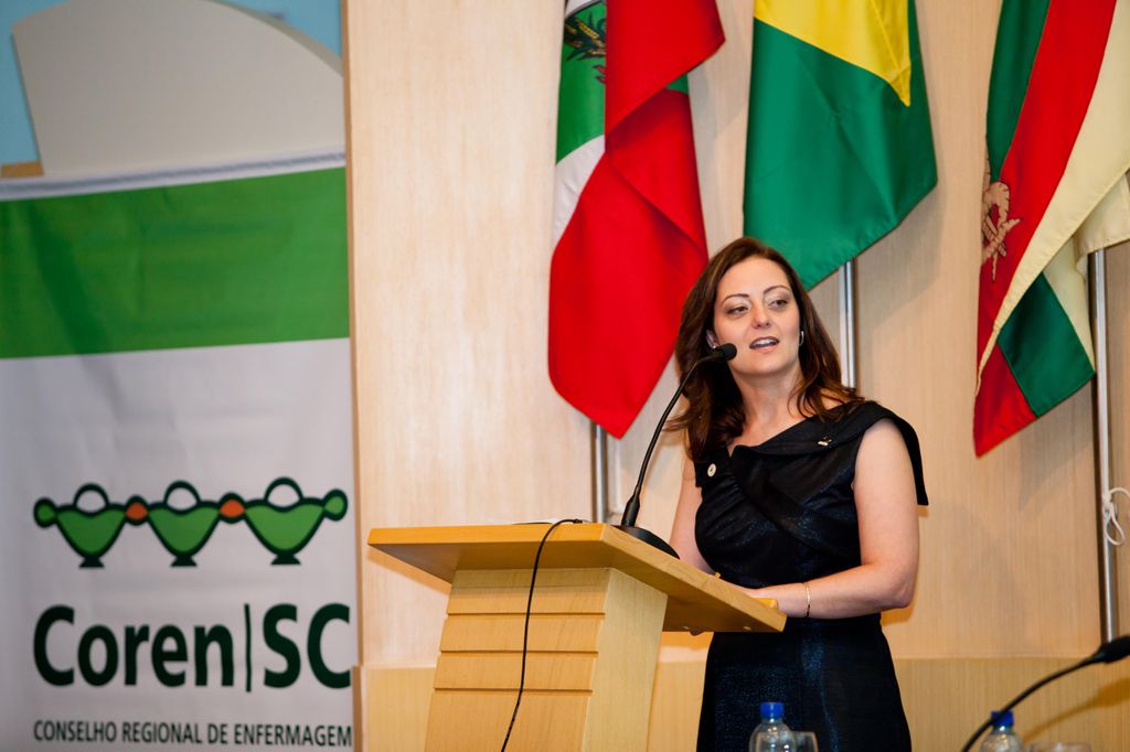 Palestra abordou o tema da Bioética Social dentro do 14º CBCEnf | Coren ...