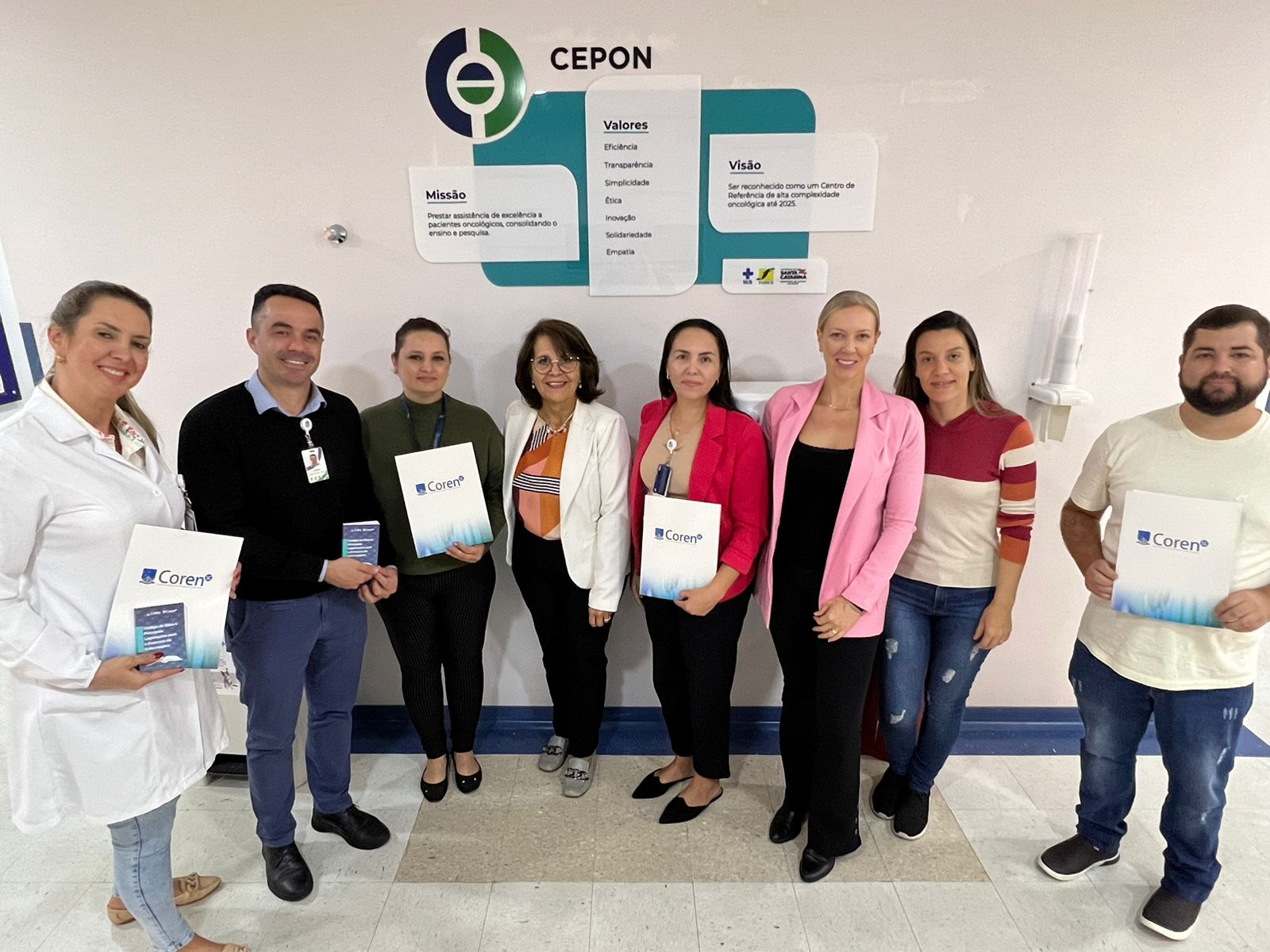 1ª Comissão de Ética de Enfermagem do CEPON é empossada | Coren-SC ...